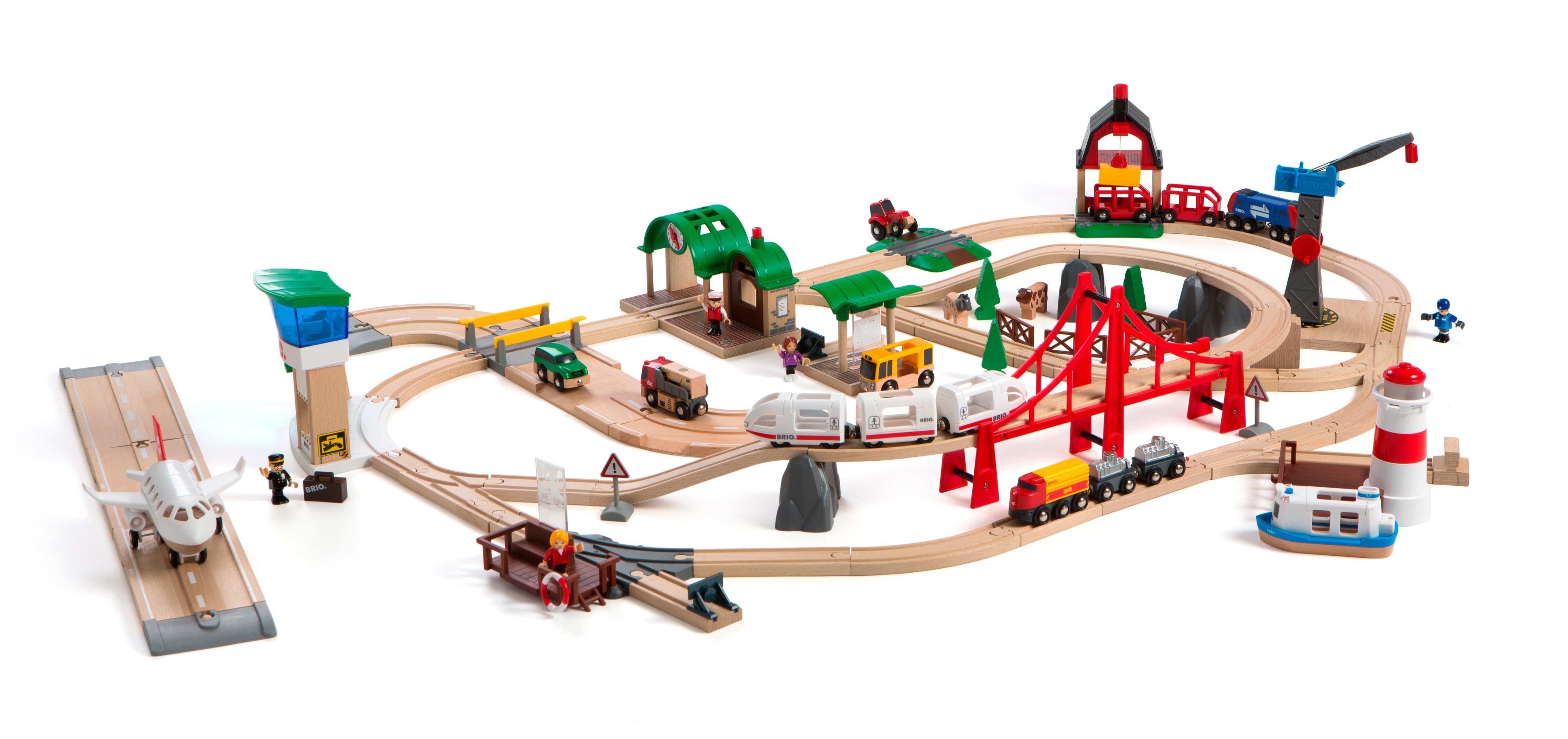 BRIO - Railway World Deluxe Set 106 pieces | Ravensburger Australia ...